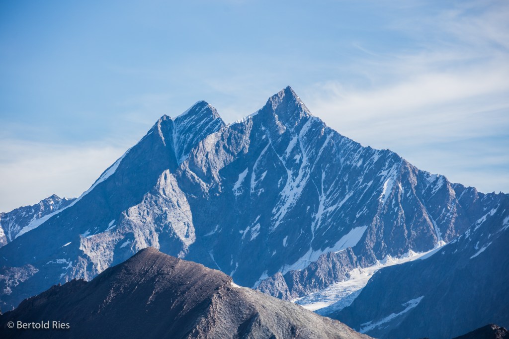 The most dominant mountains of the Alps: #8 – Dom – structures & shapes